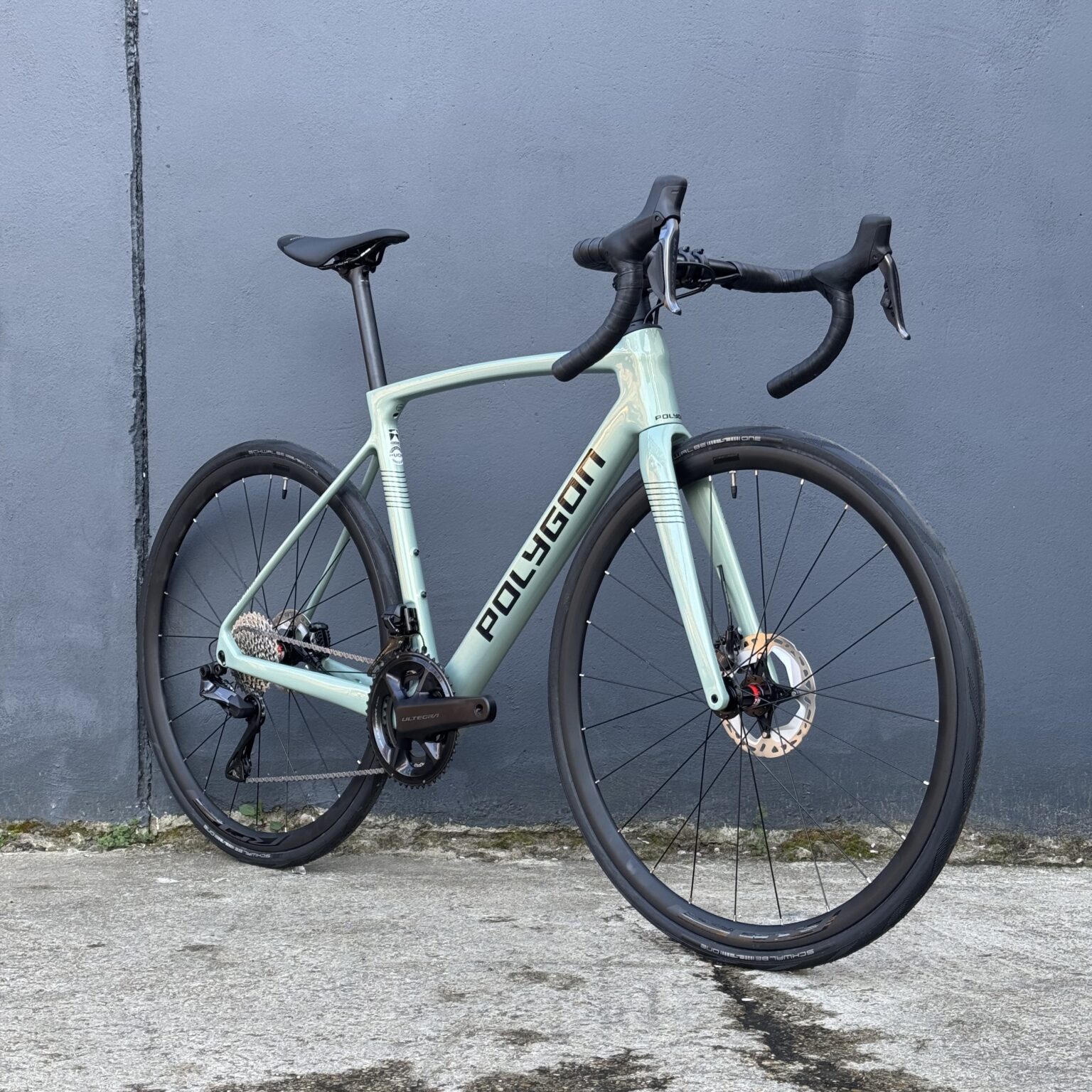 POLYGON Helios A8X - Ultegra Di2 WR5 - Jet Black - MiniB Cycles